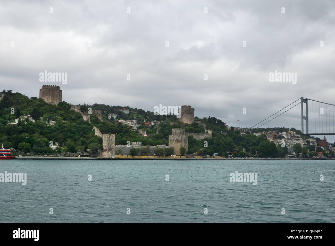 Istanbul, Turkey: Rumelihisarı (also known as Rumelian Castle and ...