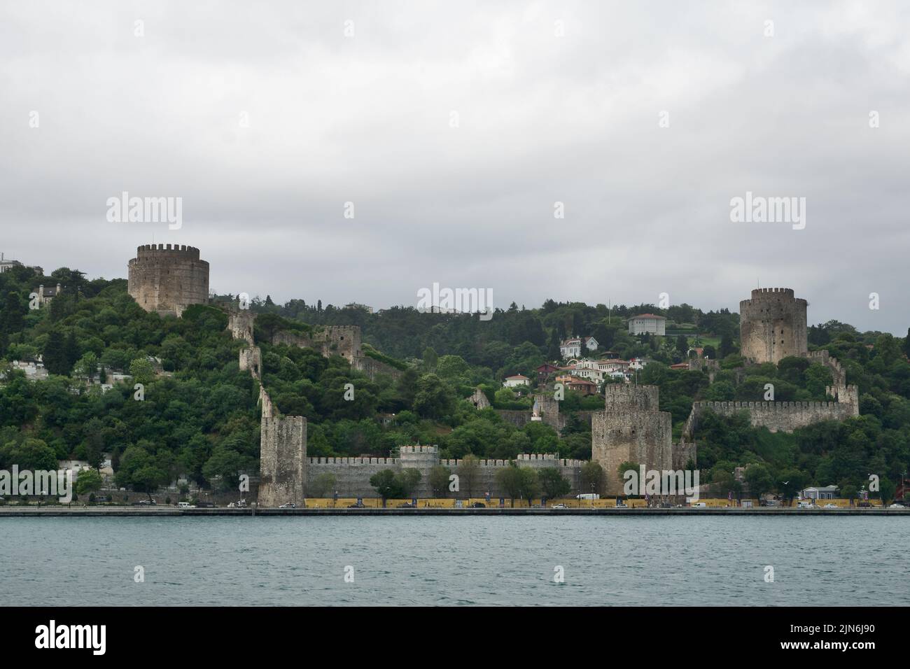 Istanbul, Turkey: Rumelihisarı (also known as Rumelian Castle and ...