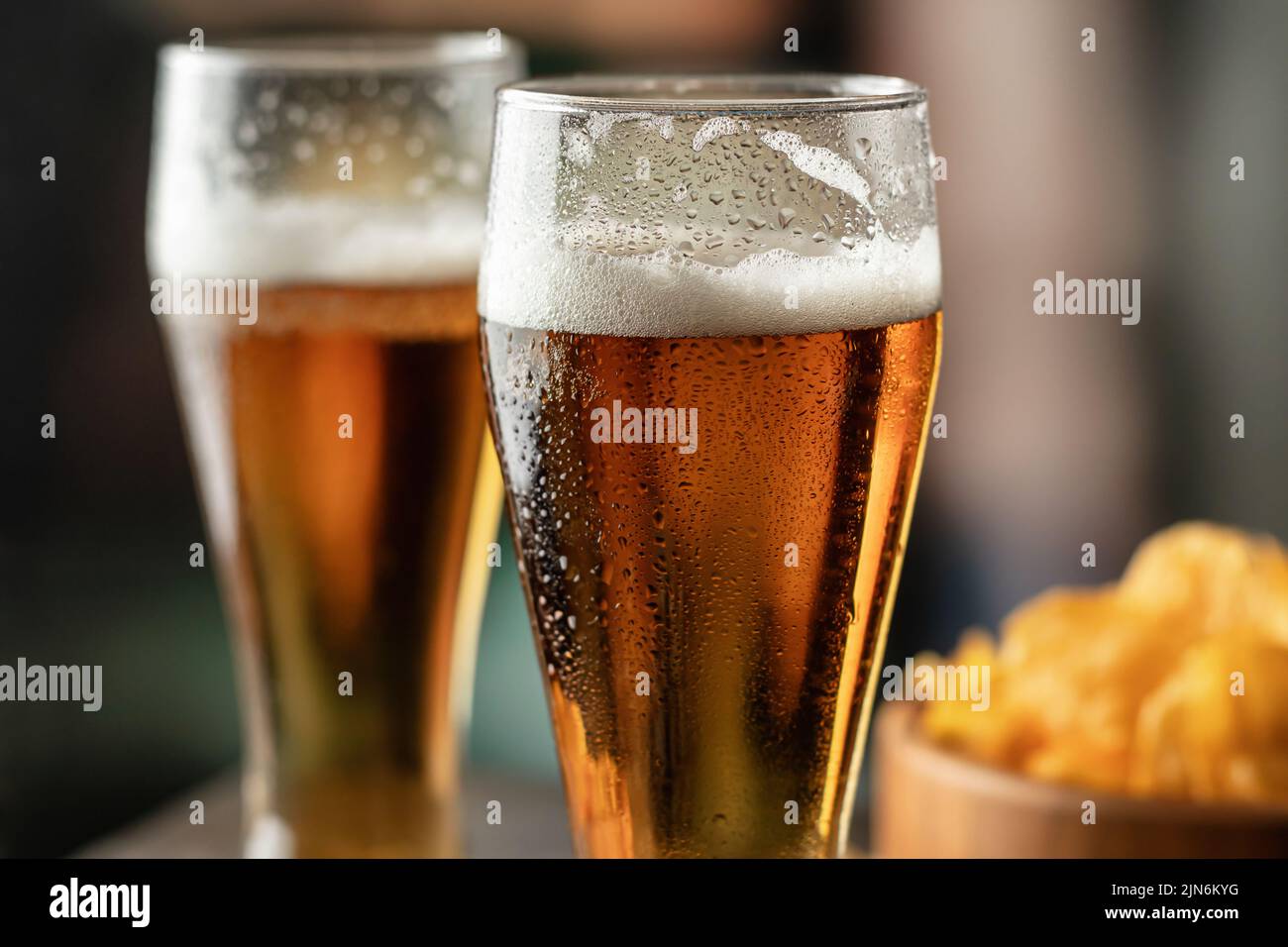 Foamy beer in glasses close hi-res stock photography and images - Alamy