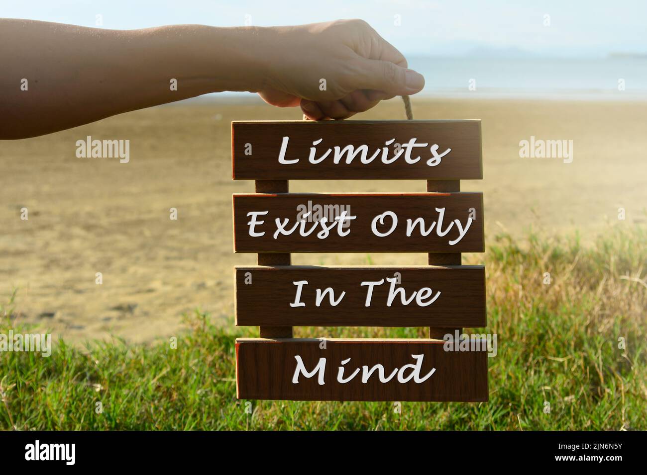 Mind frame hi-res stock photography and images - Alamy