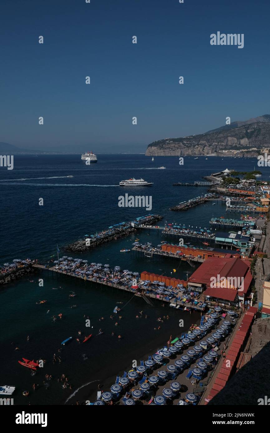 Petter olsen wife hi-res stock photography and images - Alamy