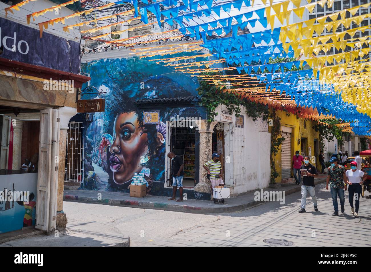 Colorful graffitis enrich the walls of Getsemani, the coolest ...