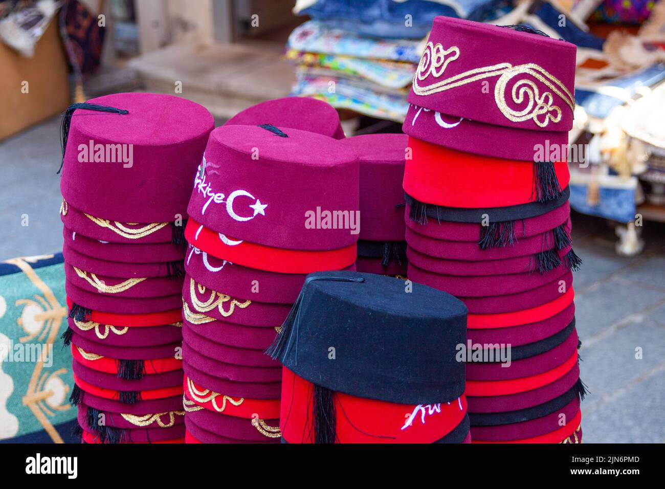 Turkish fez hi-res stock photography and images - Alamy