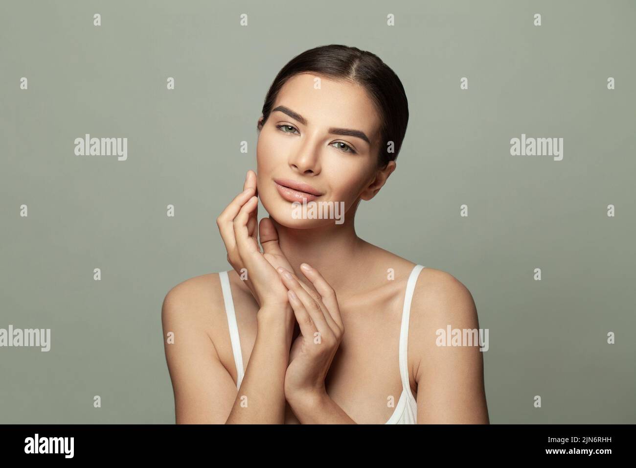 Spa model woman with healthy skin portrait Stock Photo - Alamy