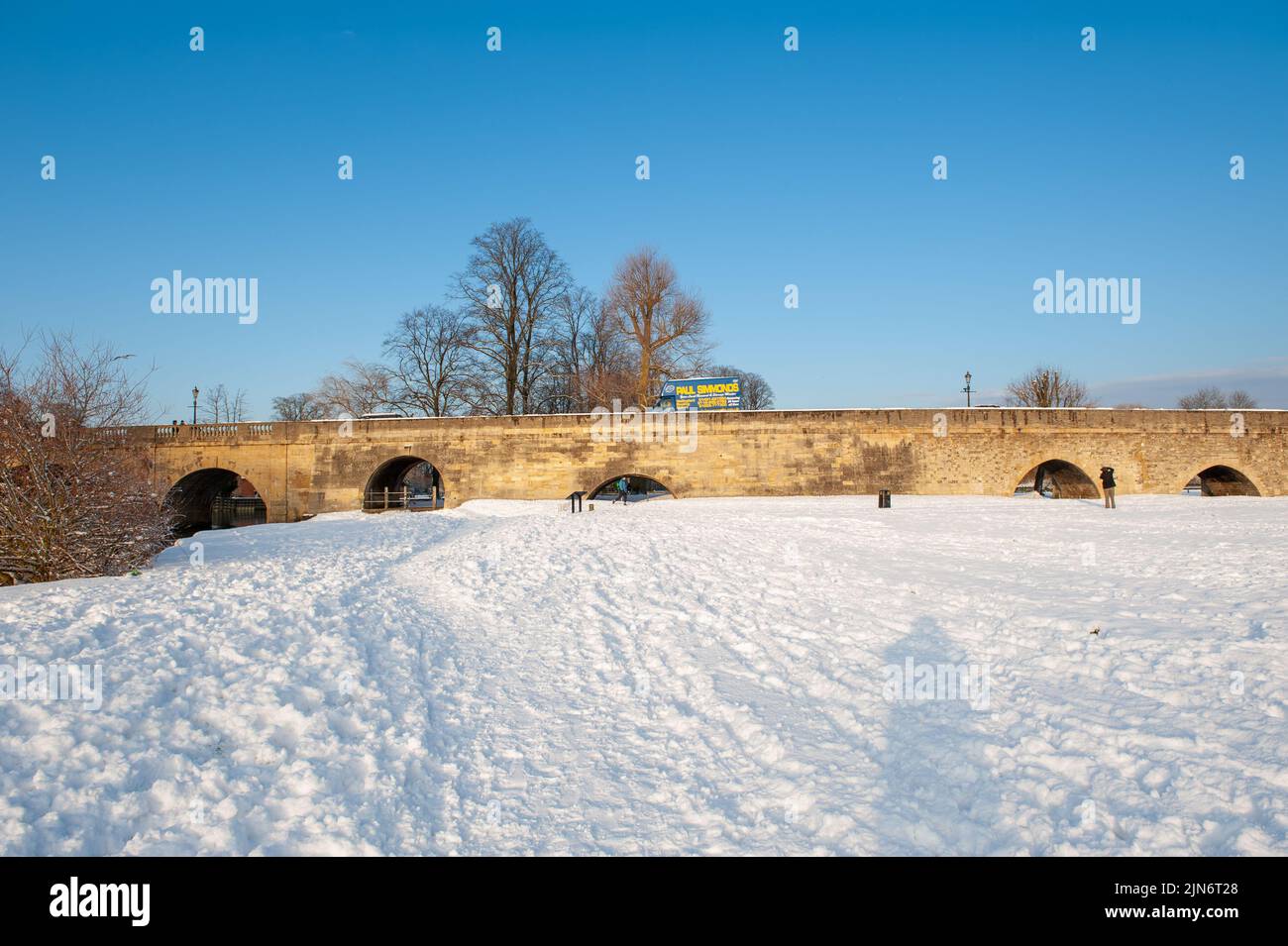 Wallingford Bridge, Crowmarsh Gifford Side Stock Photo - Alamy