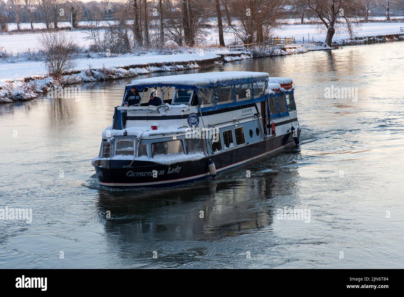 Caversham lady hi-res stock photography and images - Alamy