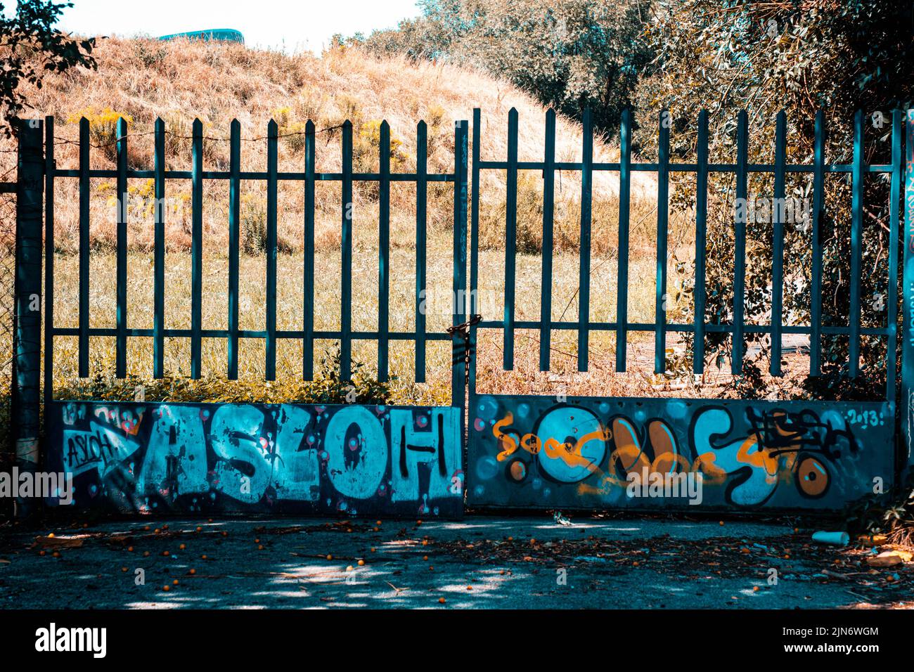 Beautiful and detailed portraits in exterior Stock Photo - Alamy