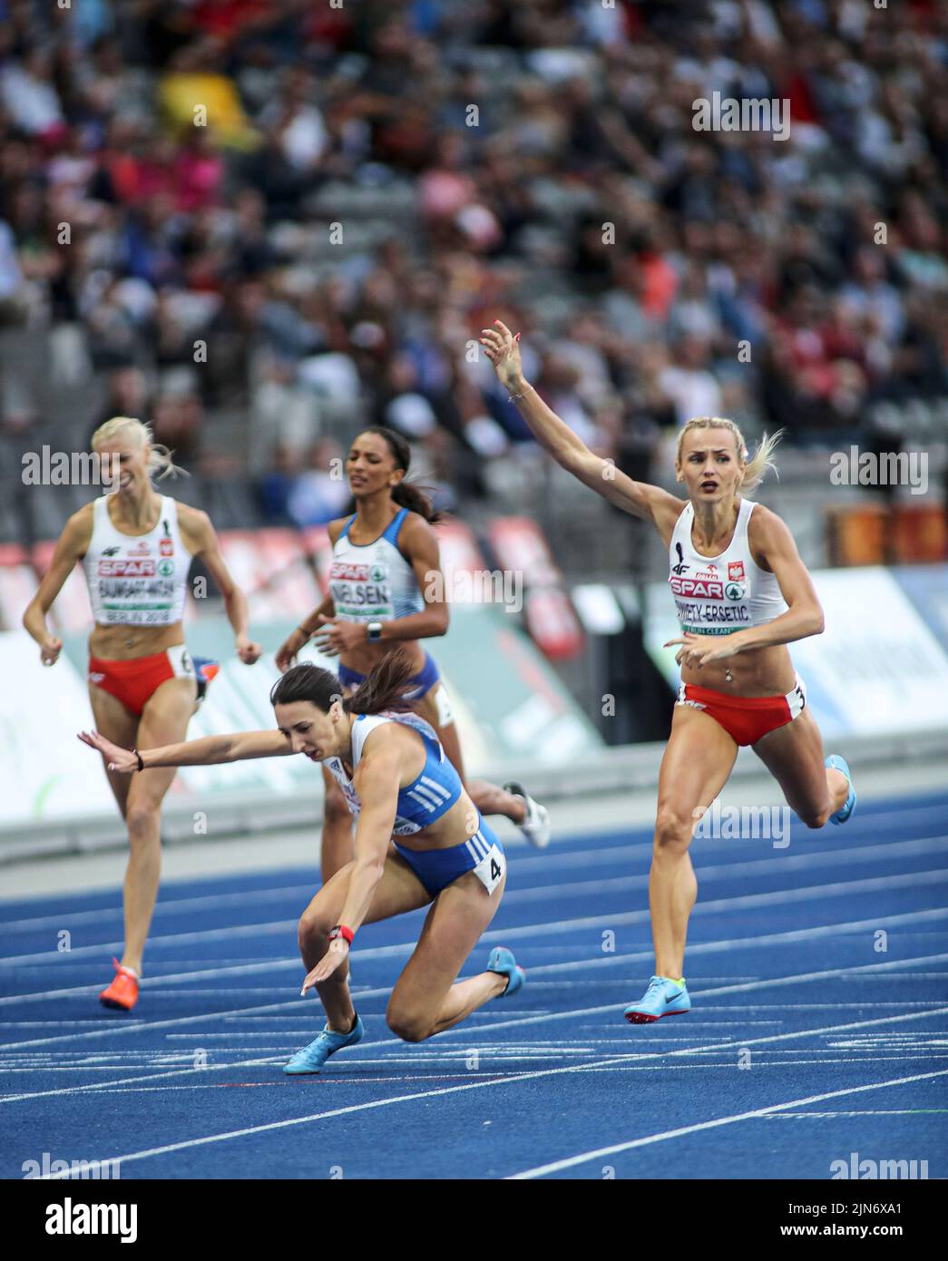 Justyna Święty-Ersetic participating in the 400 meters at the European ...