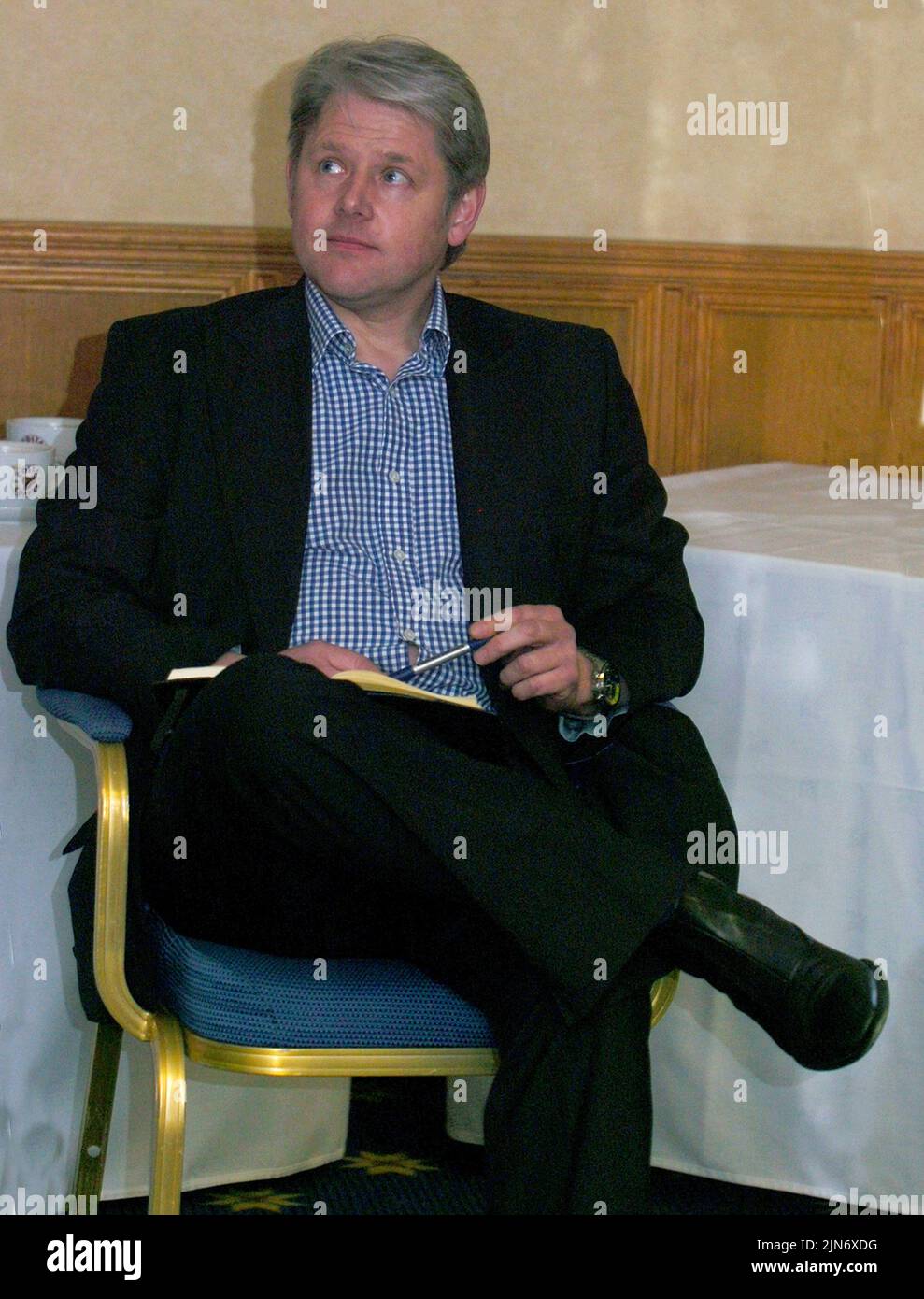 Meet the fans hi-res stock photography and images - Alamy