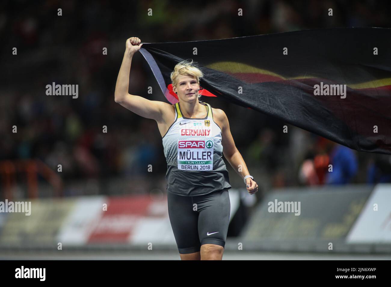 Nadine Müller with the flag of his country at the European Athletics ...