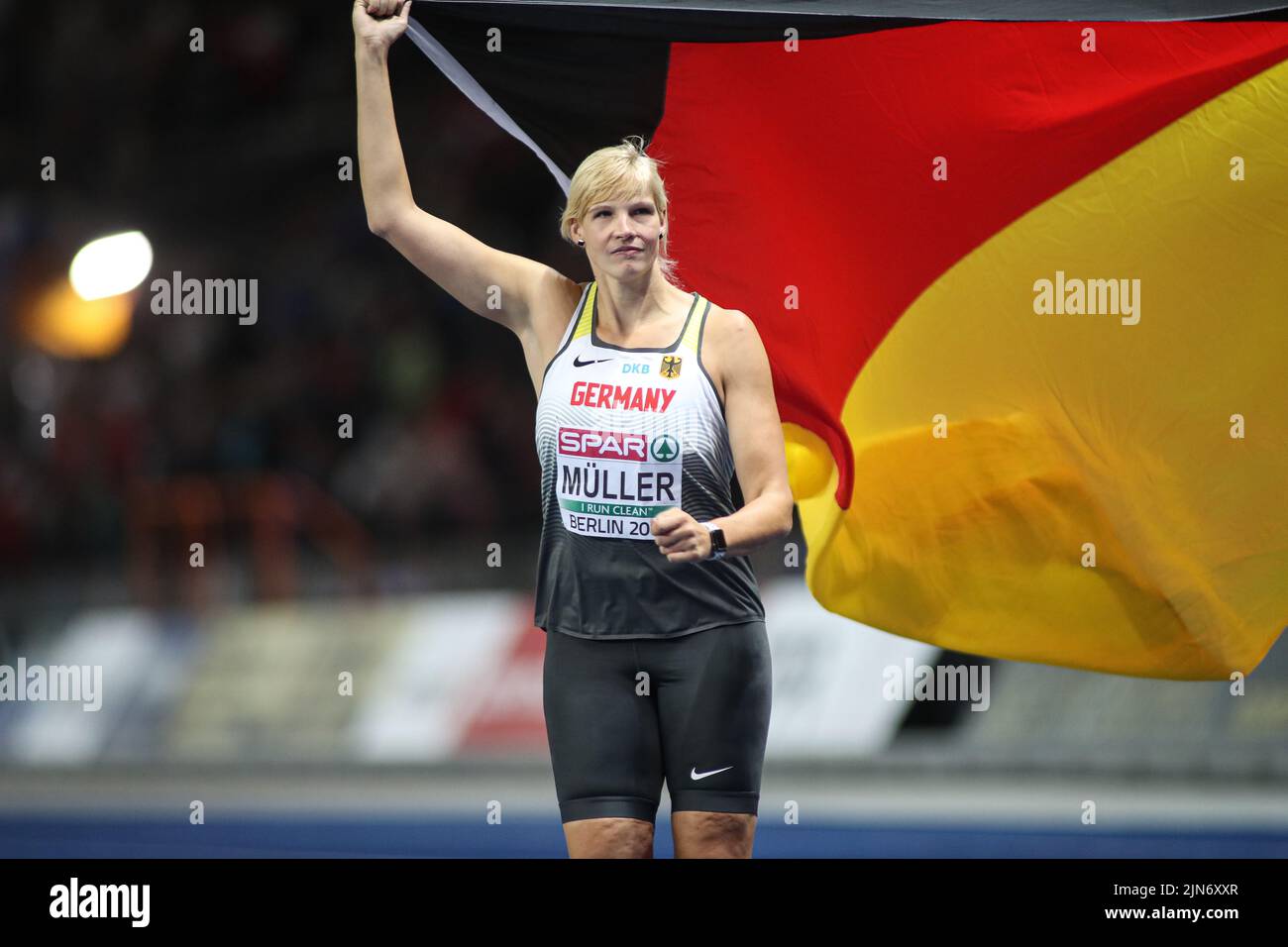 Nadine Müller with the flag of his country at the European Athletics ...