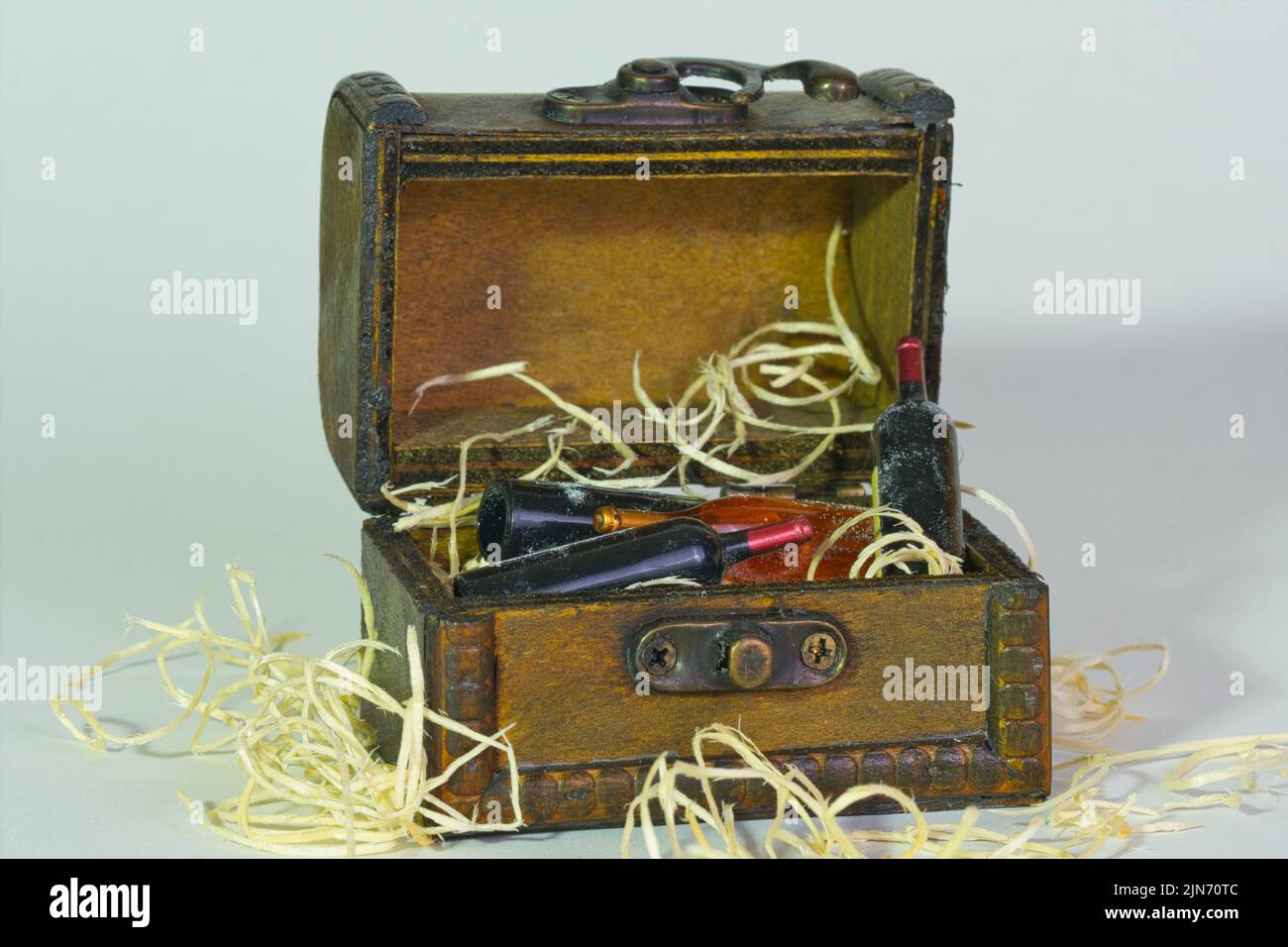 Valuable material case hi-res stock photography and images - Alamy