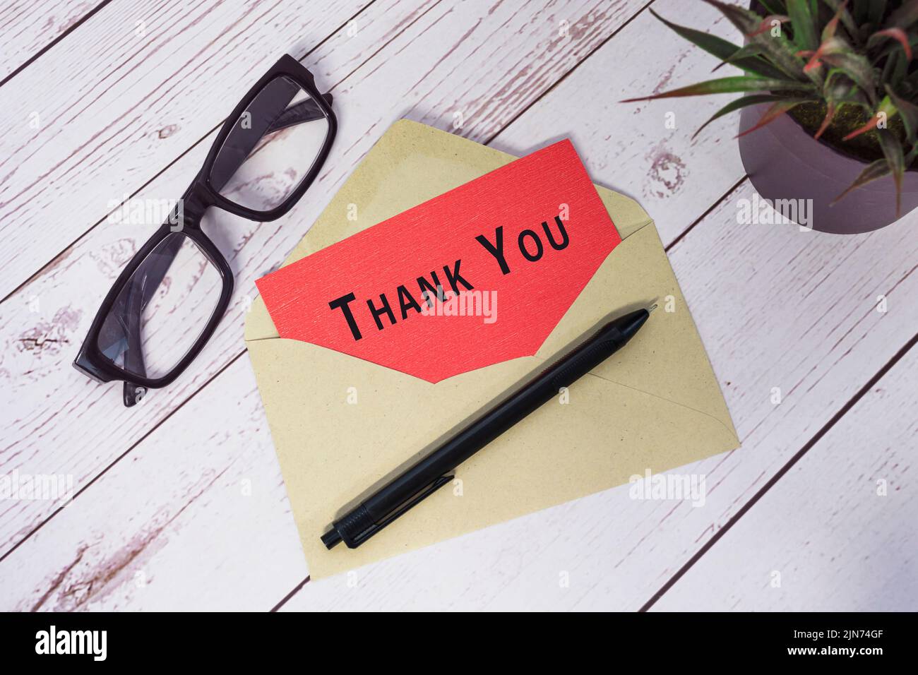 Thank you sincerely hi-res stock photography and images - Alamy