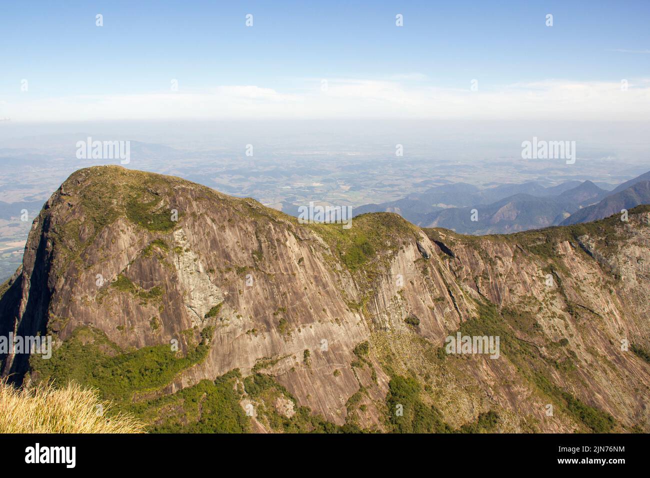 Womans bosom hi-res stock photography and images - Alamy