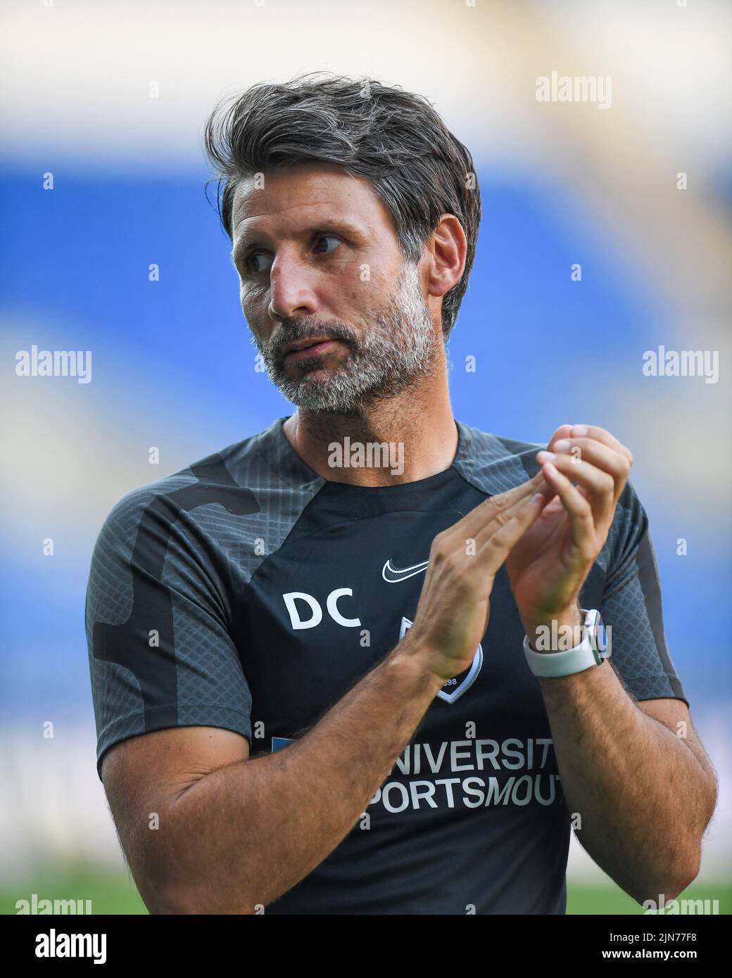 Portsmouth carabao cup hi-res stock photography and images - Alamy