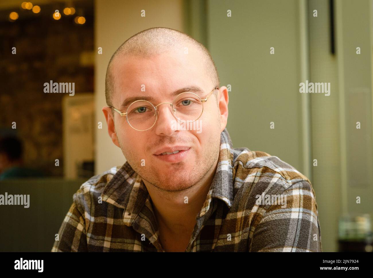 Buzzcut hi-res stock photography and images - Alamy