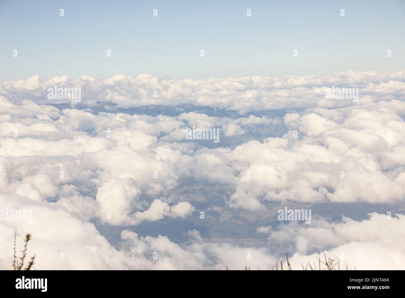 Sun rise mountain thin hi-res stock photography and images - Alamy