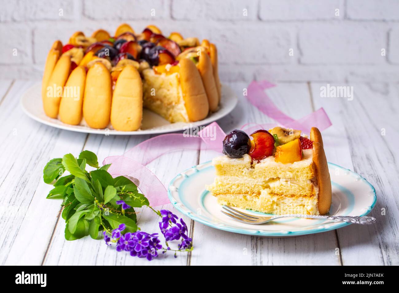 Delicious fruit cake (Turkish name; meyveli yas pasta, karisik meyveli ...