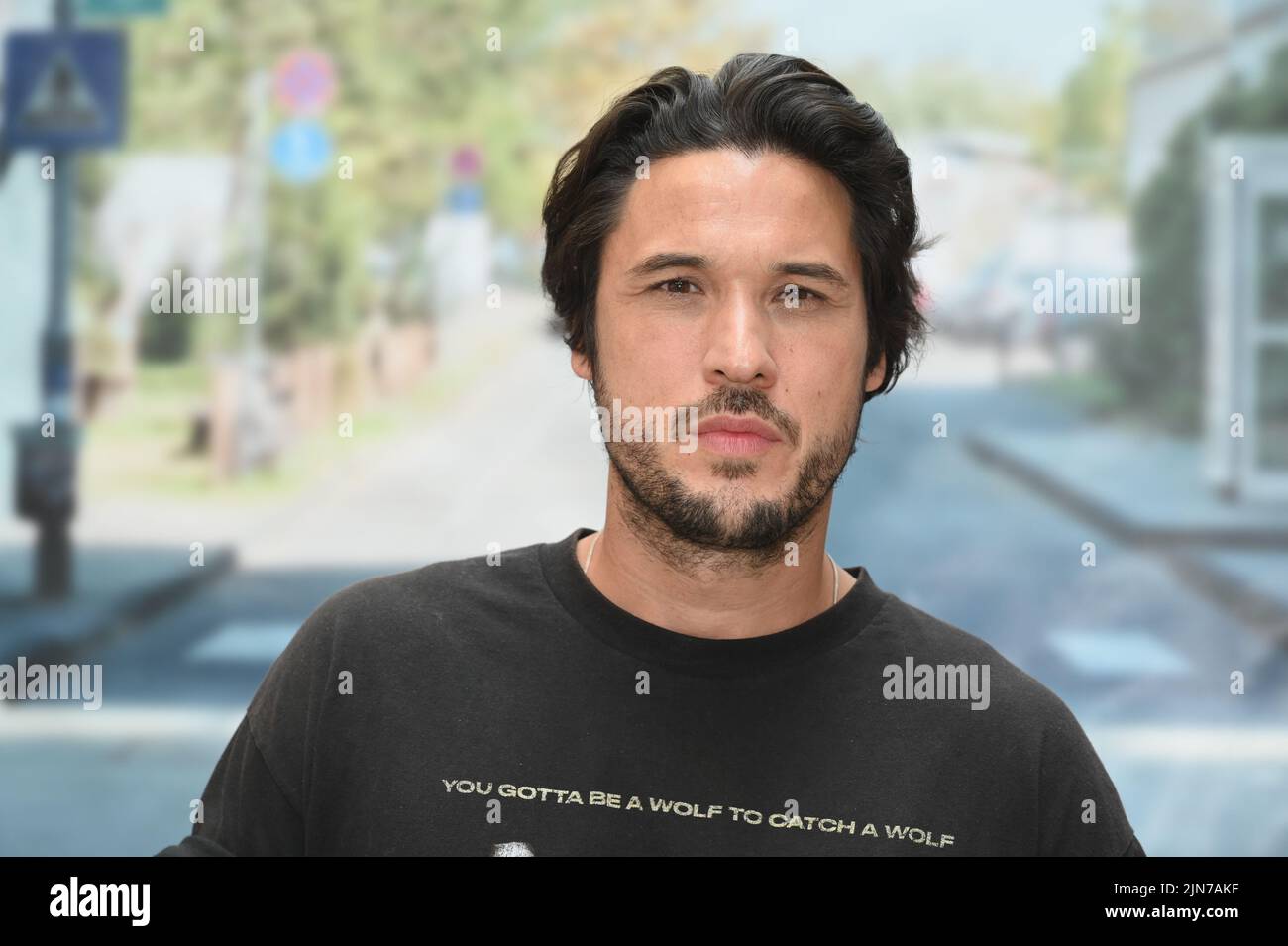 Cologne, Germany. 08th Aug, 2022. Actor Alexander Milo poses at the big ...