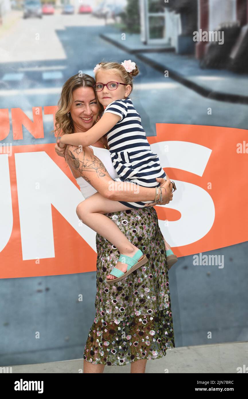 Cologne, Germany. 08th Aug, 2022. Actress Isabell Hertel and film ...