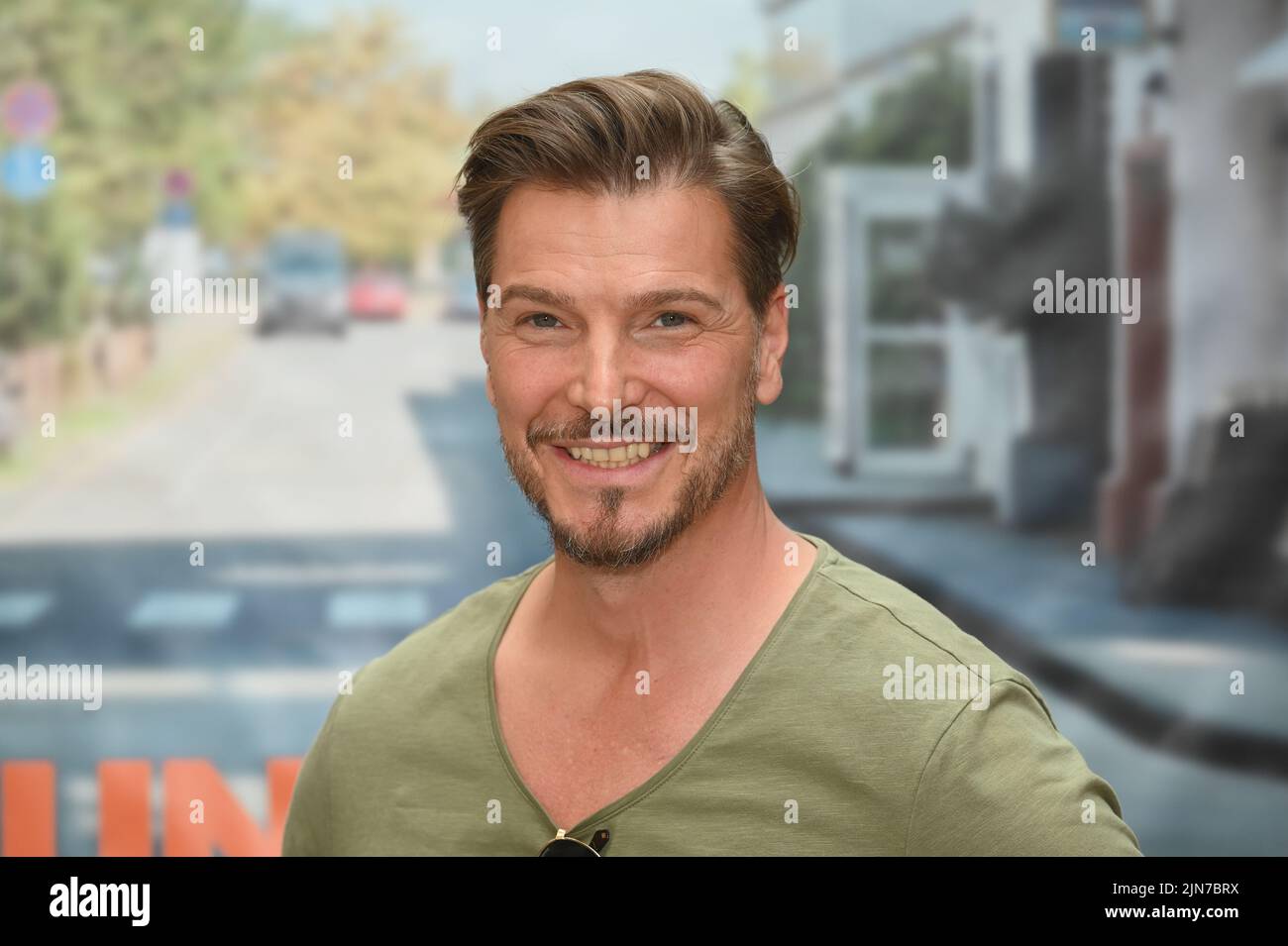 Cologne, Germany. 08th Aug, 2022. Actor Jan Ammann poses at the big fan meeting and award ...