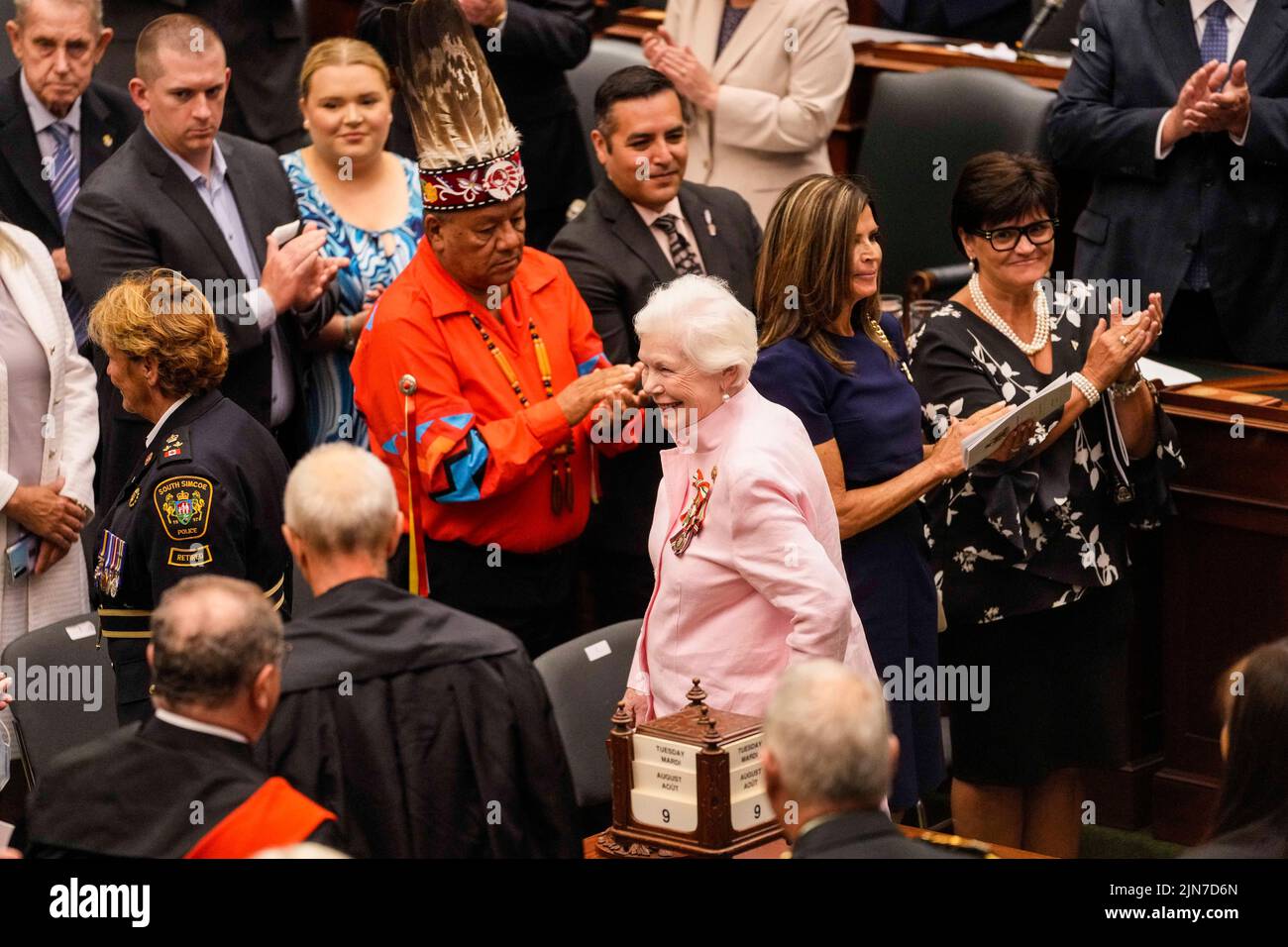 Ontario Lt.-Gov. Elizabeth Dowdeswell leaves the Legislative Chamber ...