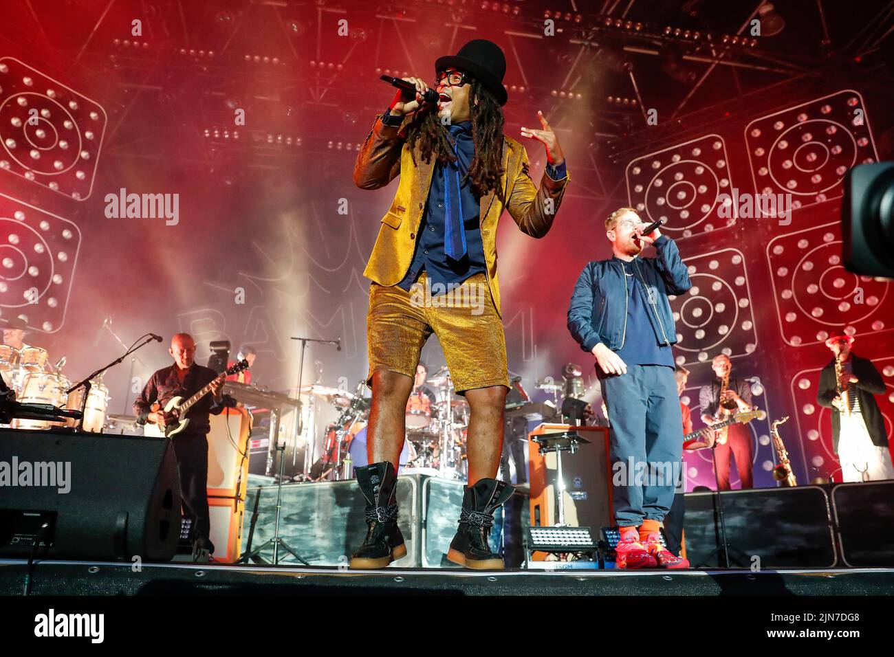 Berlin, Germany. 09th Aug, 2022. Frank Dellé (l) and Peter Fox from the ...