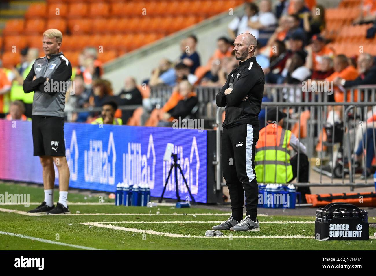 Michael Appleton manager of Blackpool during the game Stock Photo - Alamy