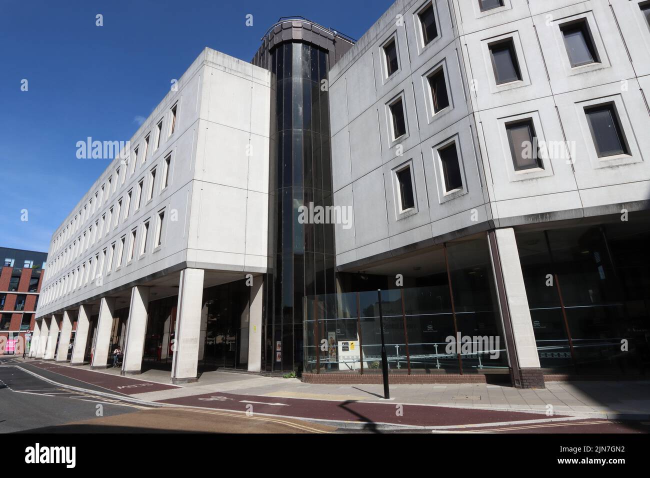 Essex library public hi-res stock photography and images - Alamy