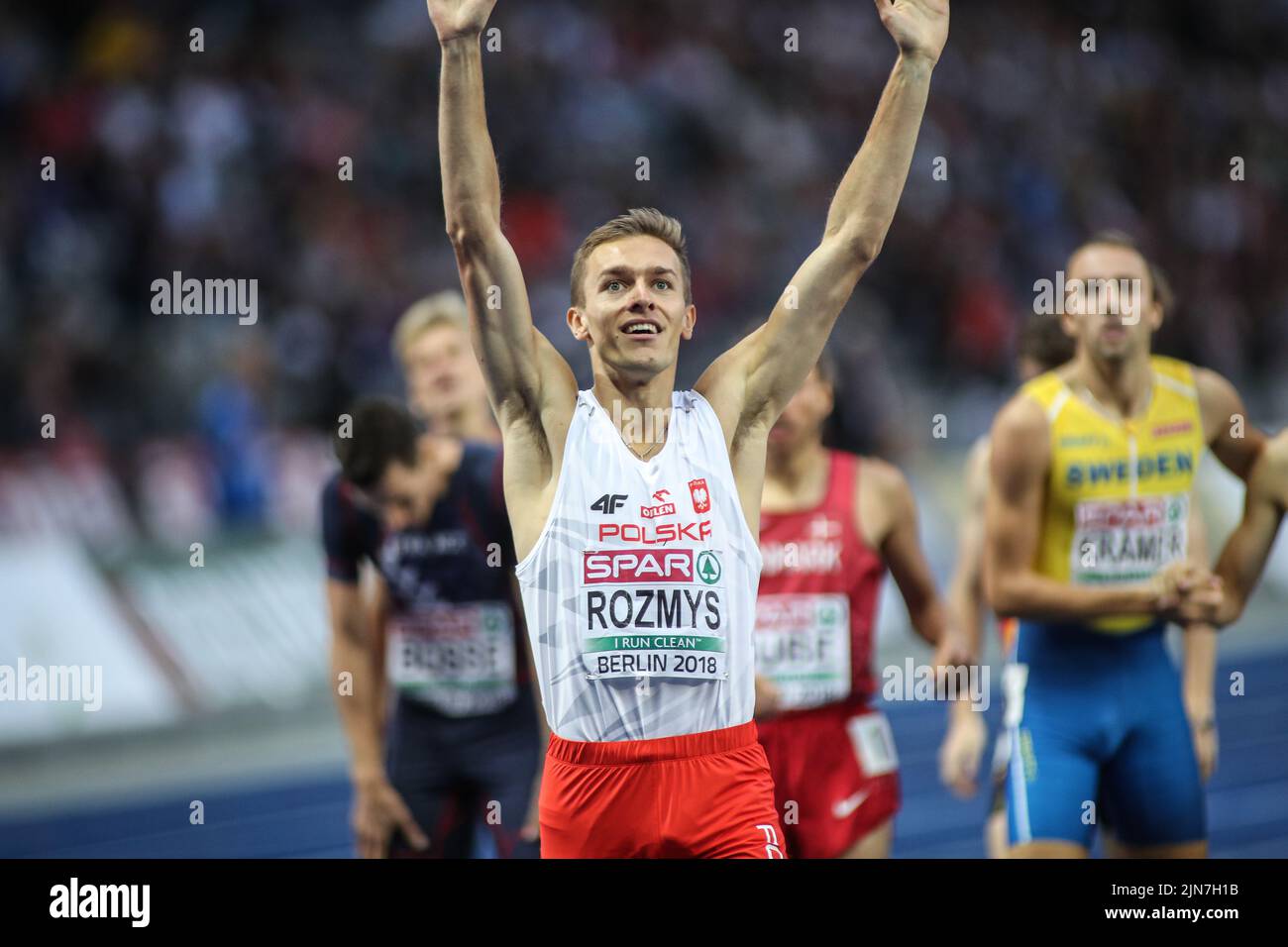 Michael Rozmys winning the 800 meters at the European Athletics ...