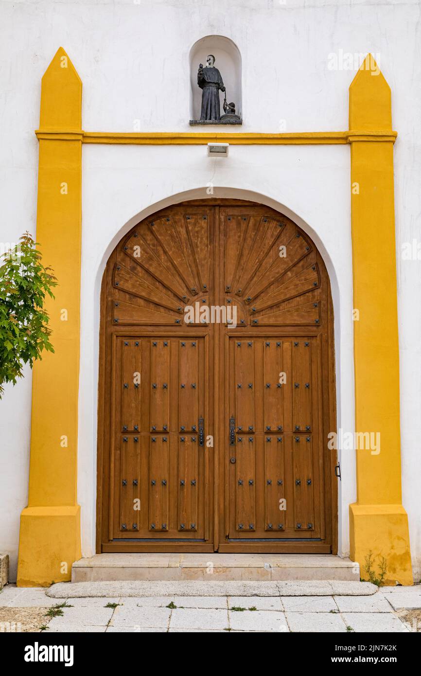 Front Door Iglesia de San Juan, Sahagun, Spain Stock Photo - Alamy