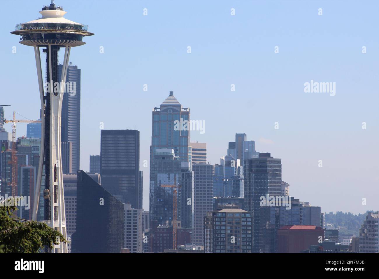 Space needle seattle landmark and tourist attraction hi-res stock ...
