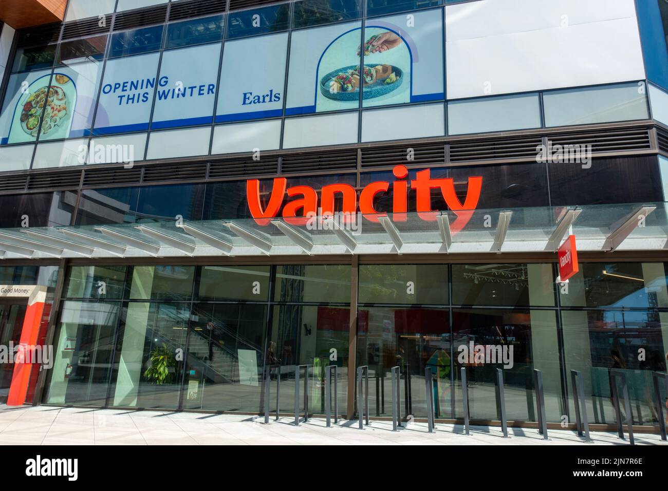 Vancity bank hi-res stock photography and images - Alamy