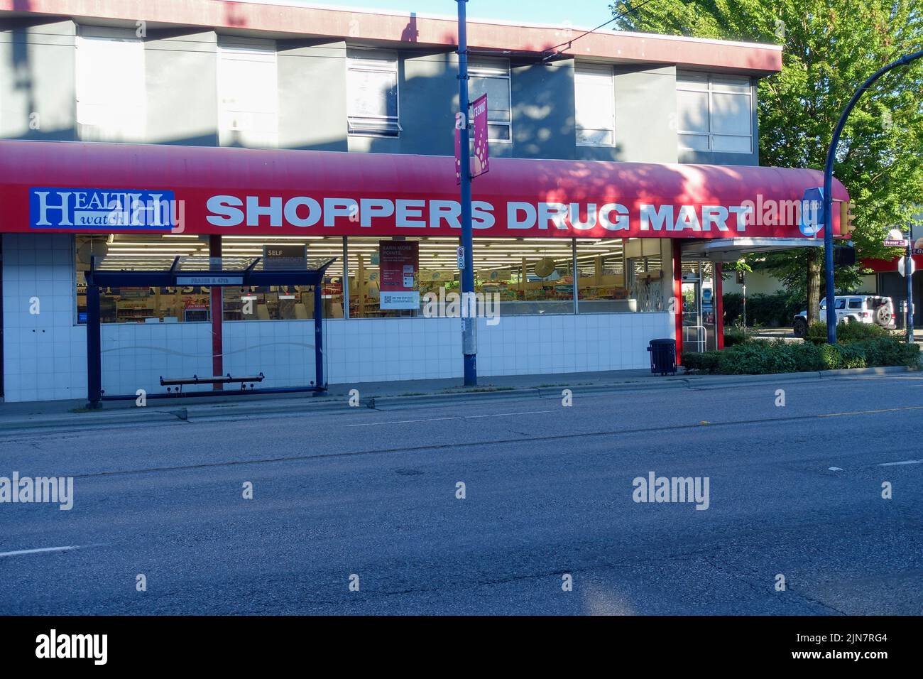 Shoppers Drug Mart Store in Vancouver Stock Photo - Alamy