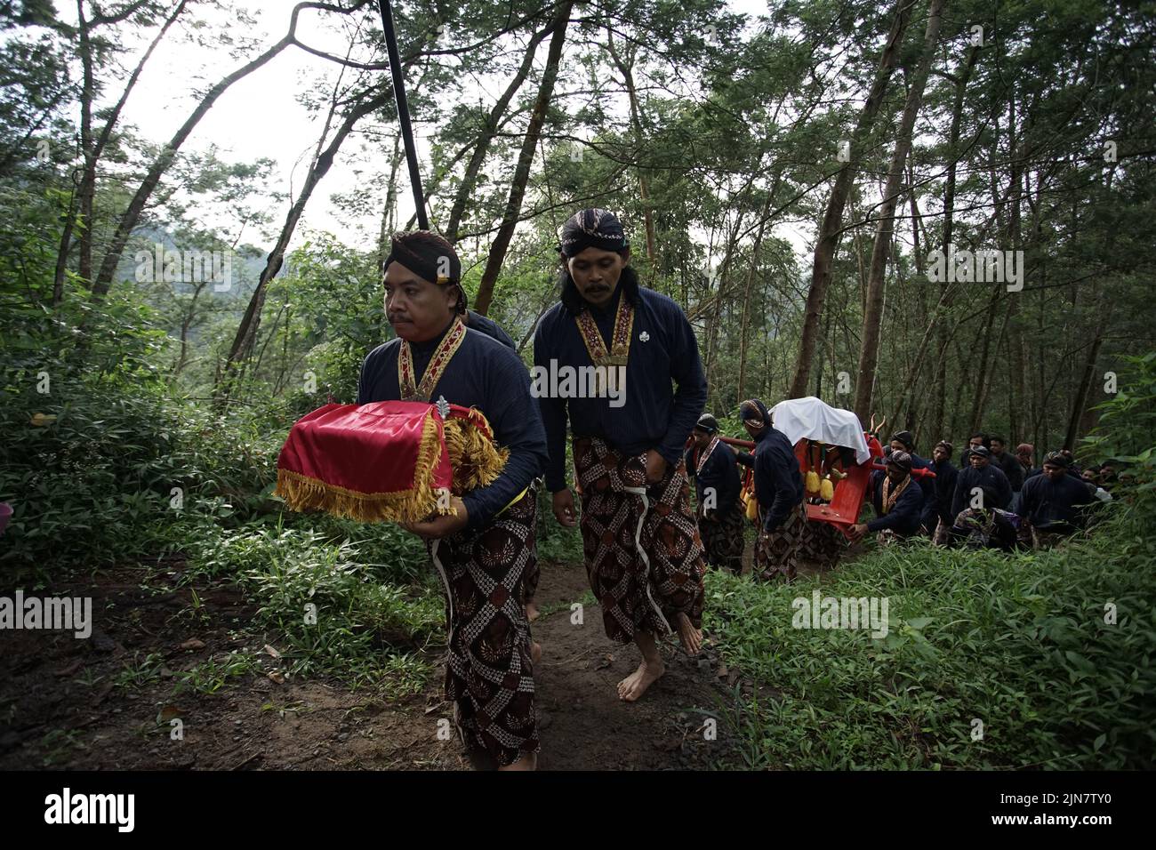 Labuhan ceremony hi-res stock photography and images - Alamy