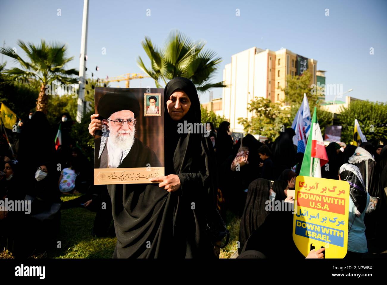 Portraits of irans supreme leader ayatollah ali khamenei hi-res stock ...
