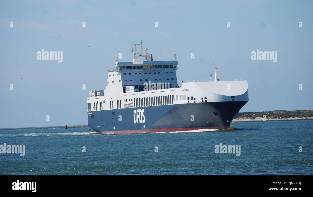 ship ferry roro Stock Photo - Alamy