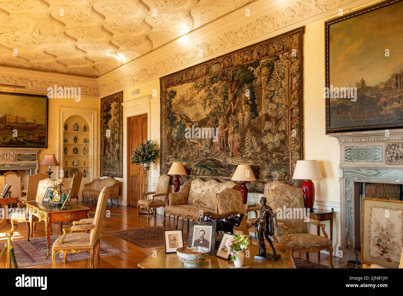 Dunrobin castle room hi-res stock photography and images - Alamy