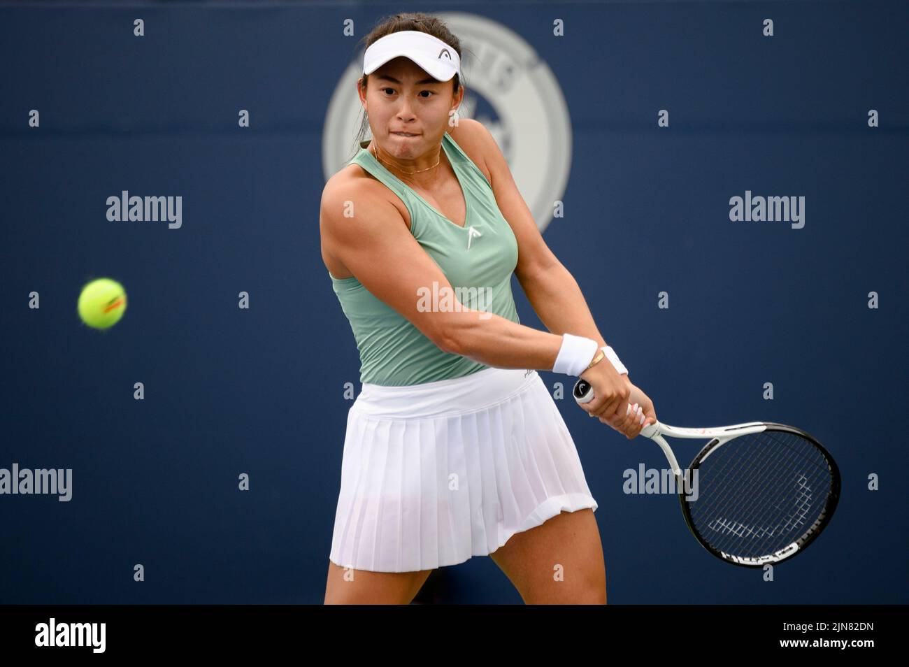 August 9, 2022, Toronto, ON, Canada: Carol Zhao, of Canada, returns the ...