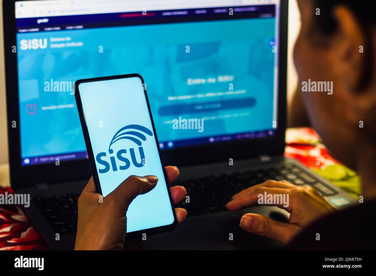 In this photo illustration, the Sistema de Seleção Unificada (Sisu ...