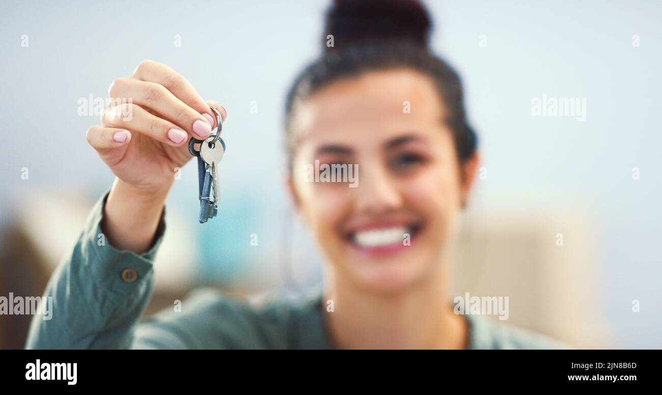 Woman keys home hi-res stock photography and images - Alamy