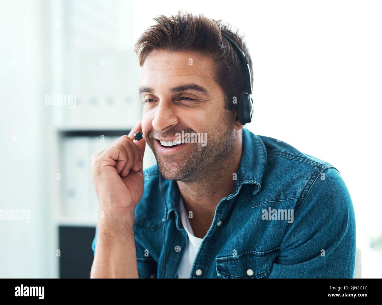 Agent bird hi-res stock photography and images - Alamy