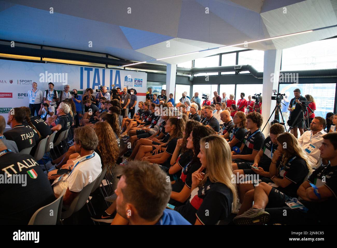 The conference of the Italian national team and the inauguration with ...