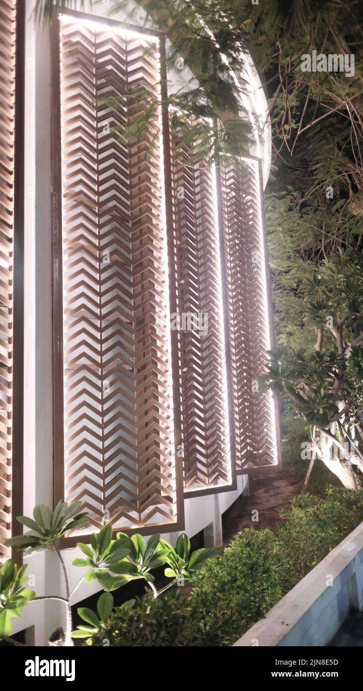 Cafe style blinds hi-res stock photography and images - Alamy