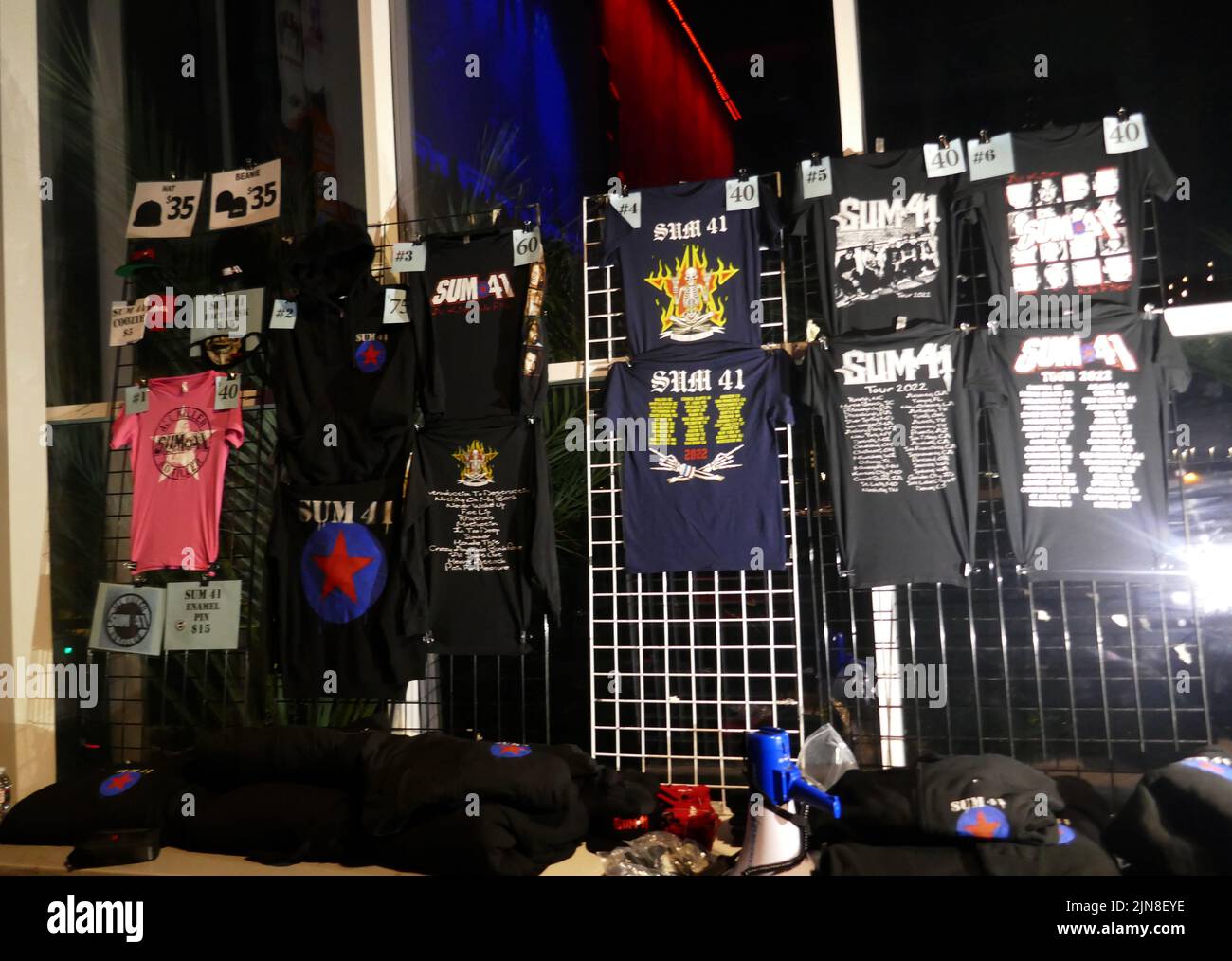 The blame canada tour hi-res stock photography and images - Alamy