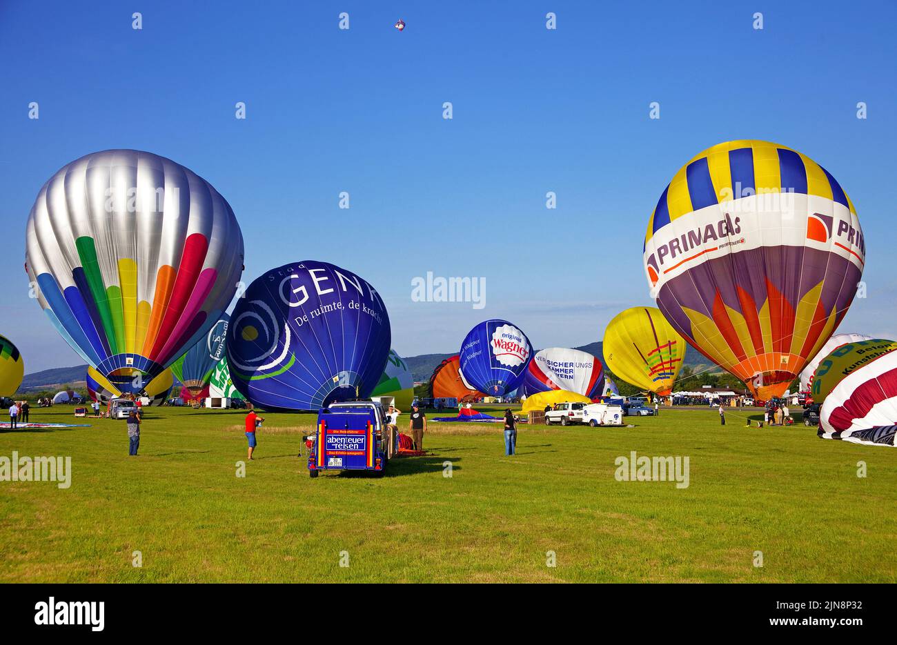 Preparation of Hot-air balloons for flight, Mosel-Ballon-Festival at ...