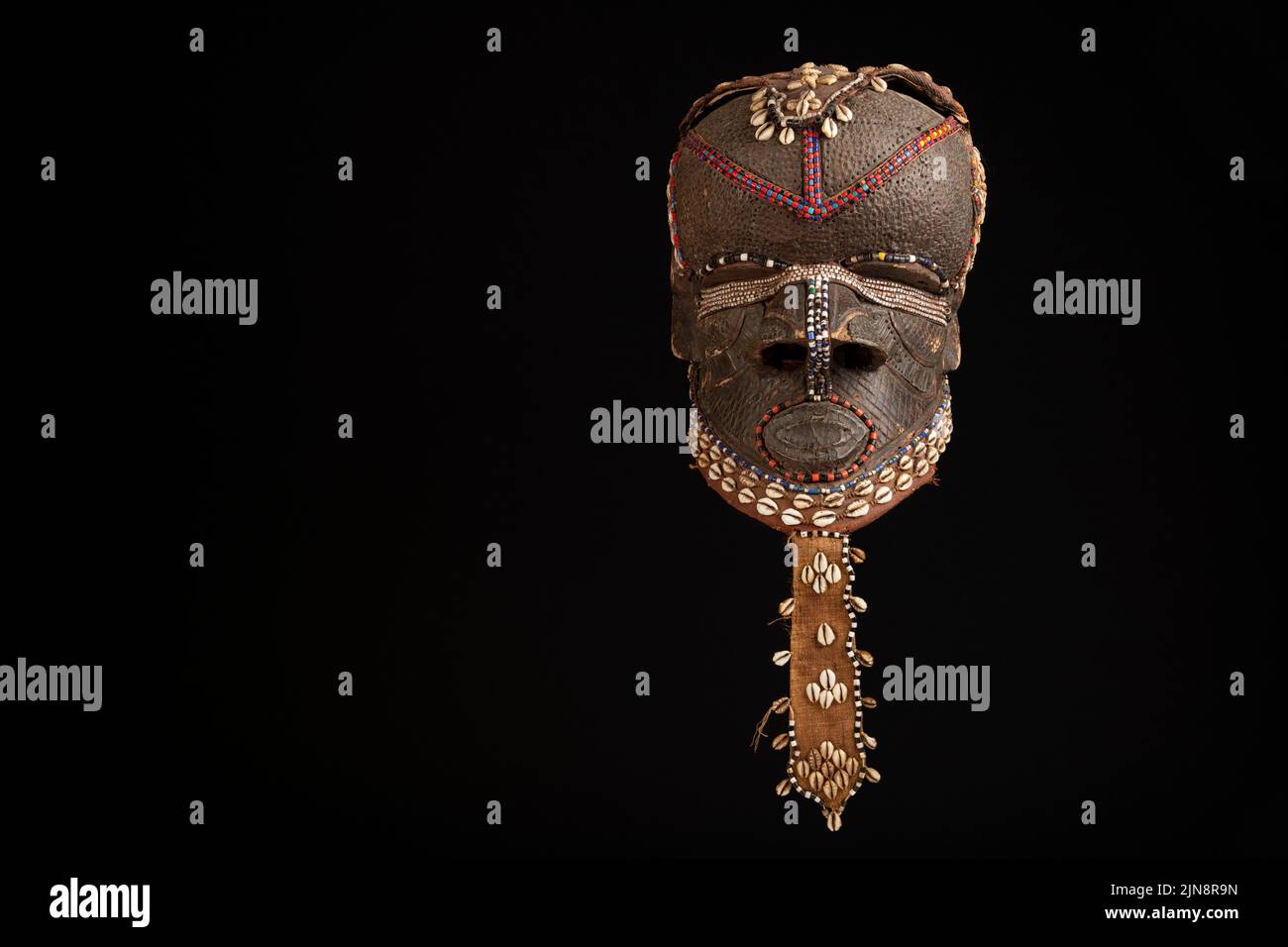 Royal bwoom helmet mask hi-res stock photography and images - Alamy