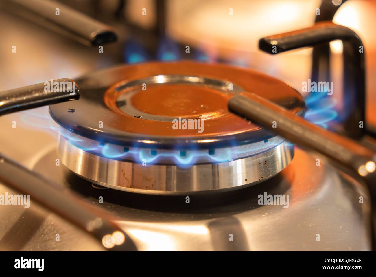 Blue flames, gas burner, CO2, cooking, gas, power, stove, fuel poverty ...