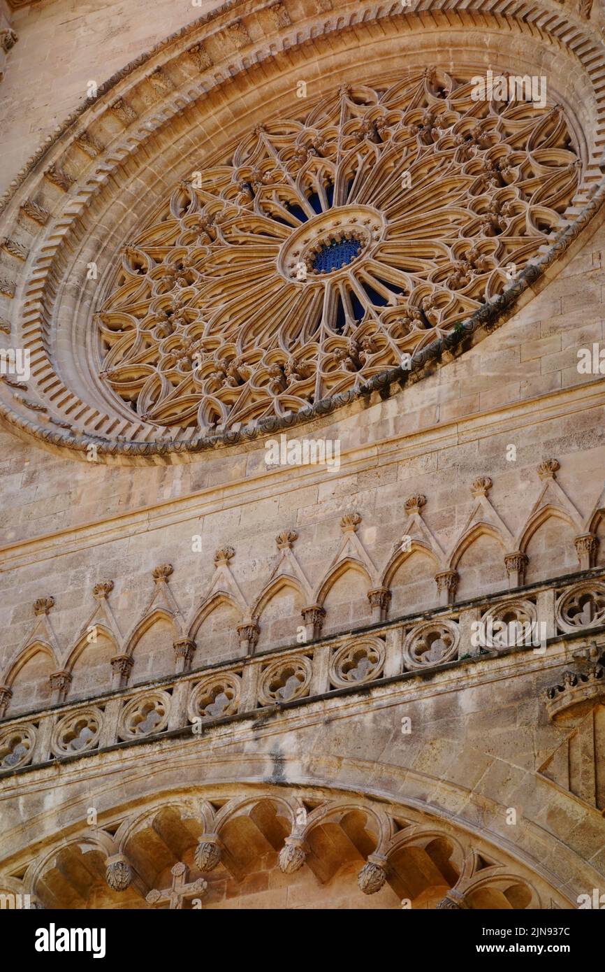 Indescribable hi-res stock photography and images - Alamy