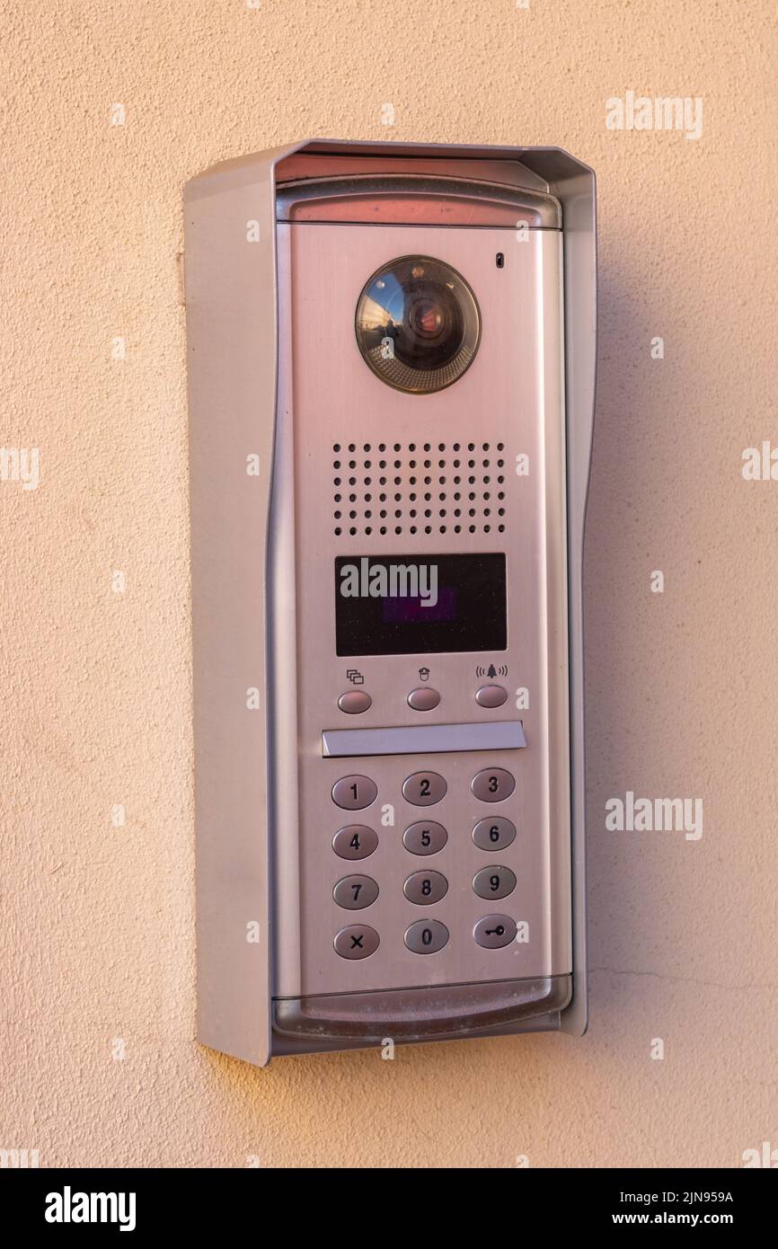 Doorbell system residential building hi-res stock photography and ...